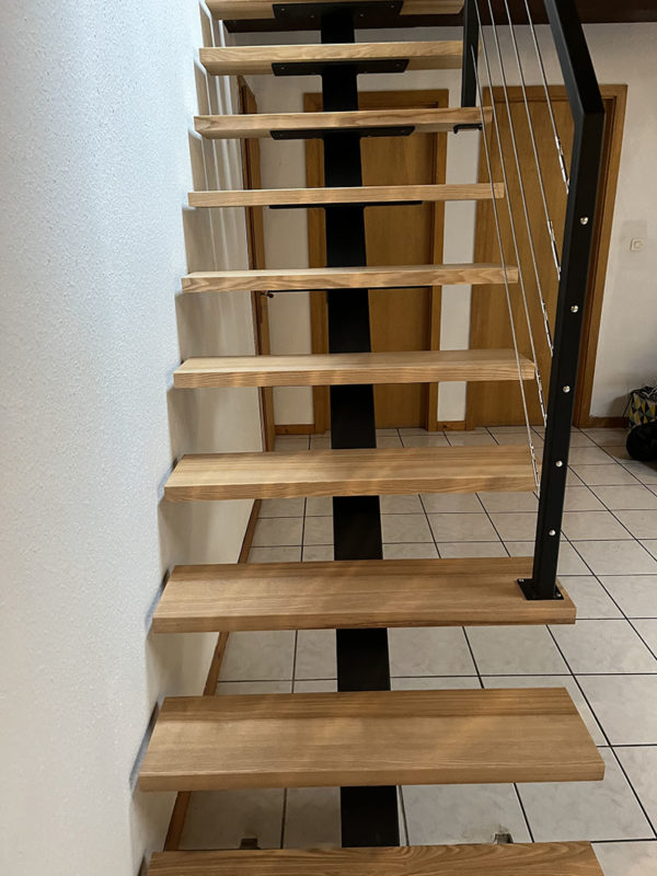 Un escalier sur mesure et design avec l'Atelier de Sam & Tino